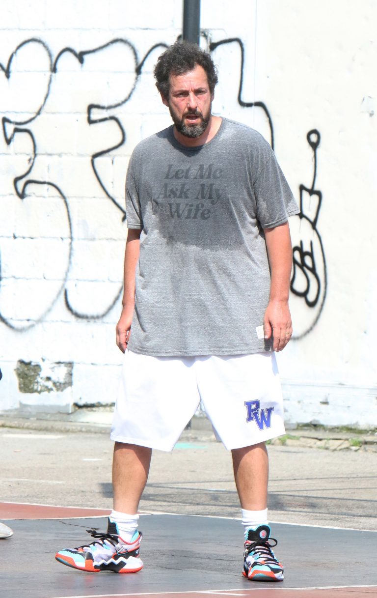Paparazzi spotted Adam Sandler looking like a homeless man